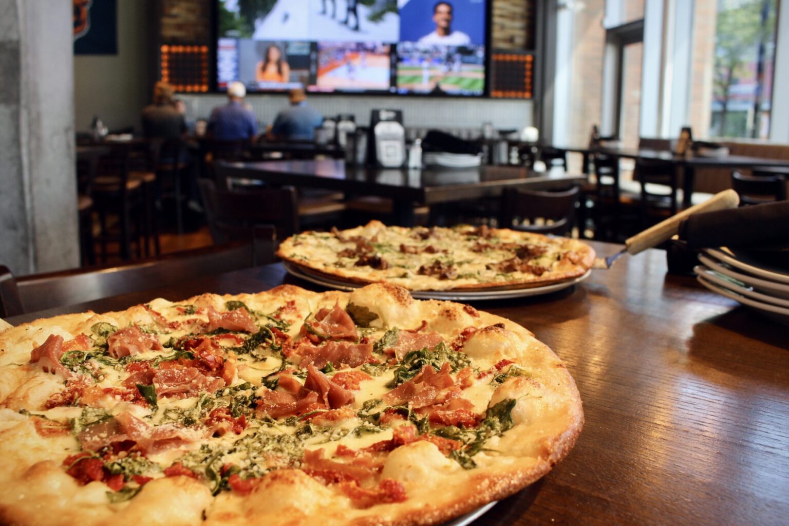 Fatpour McCormick: The Ultimate Chicago Sports Bar